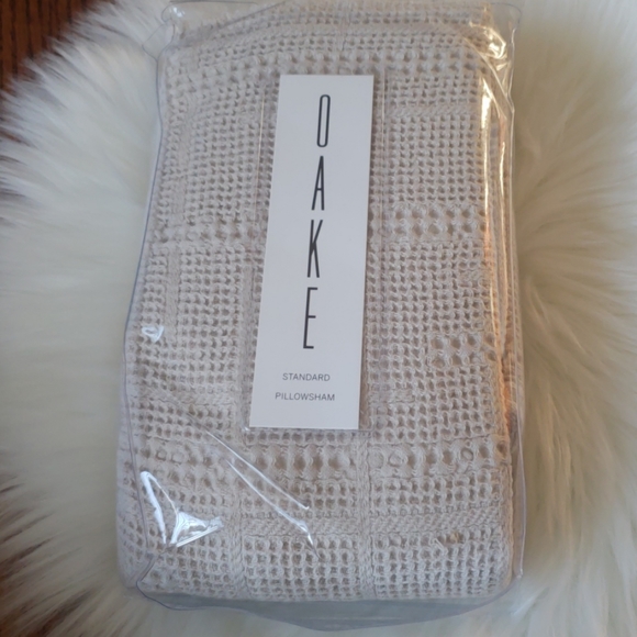 oake | Bedding | Set Of Two Oake Bedding Waffle Plaid Collection | Poshmark